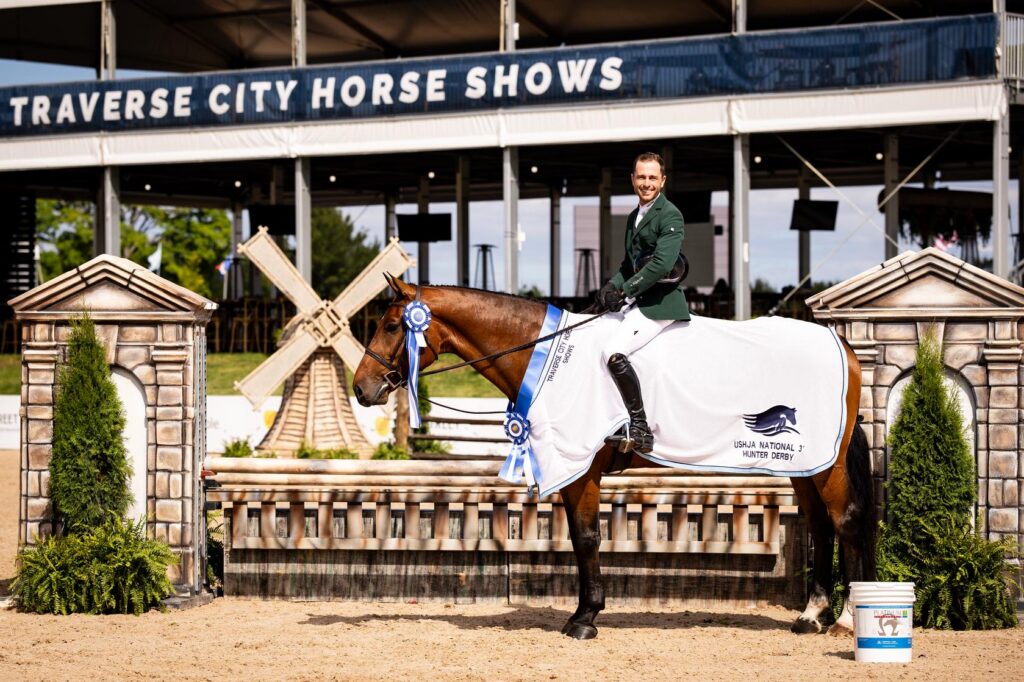Jacob Pope and Unwritten Top $10,000 USHJA National Hunter Derby ...